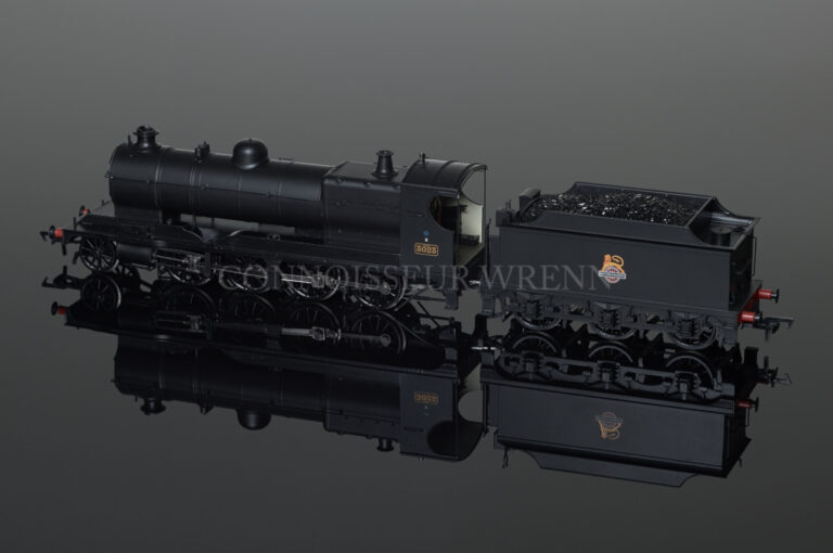 Bachmann Branch-Line BR Black Early Emblem 3000 Class Rod 3023 no. 31 ...