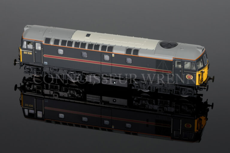 Heljan Railways BR Intercity Class 33 33108 Frogonset livery model 3350 ...